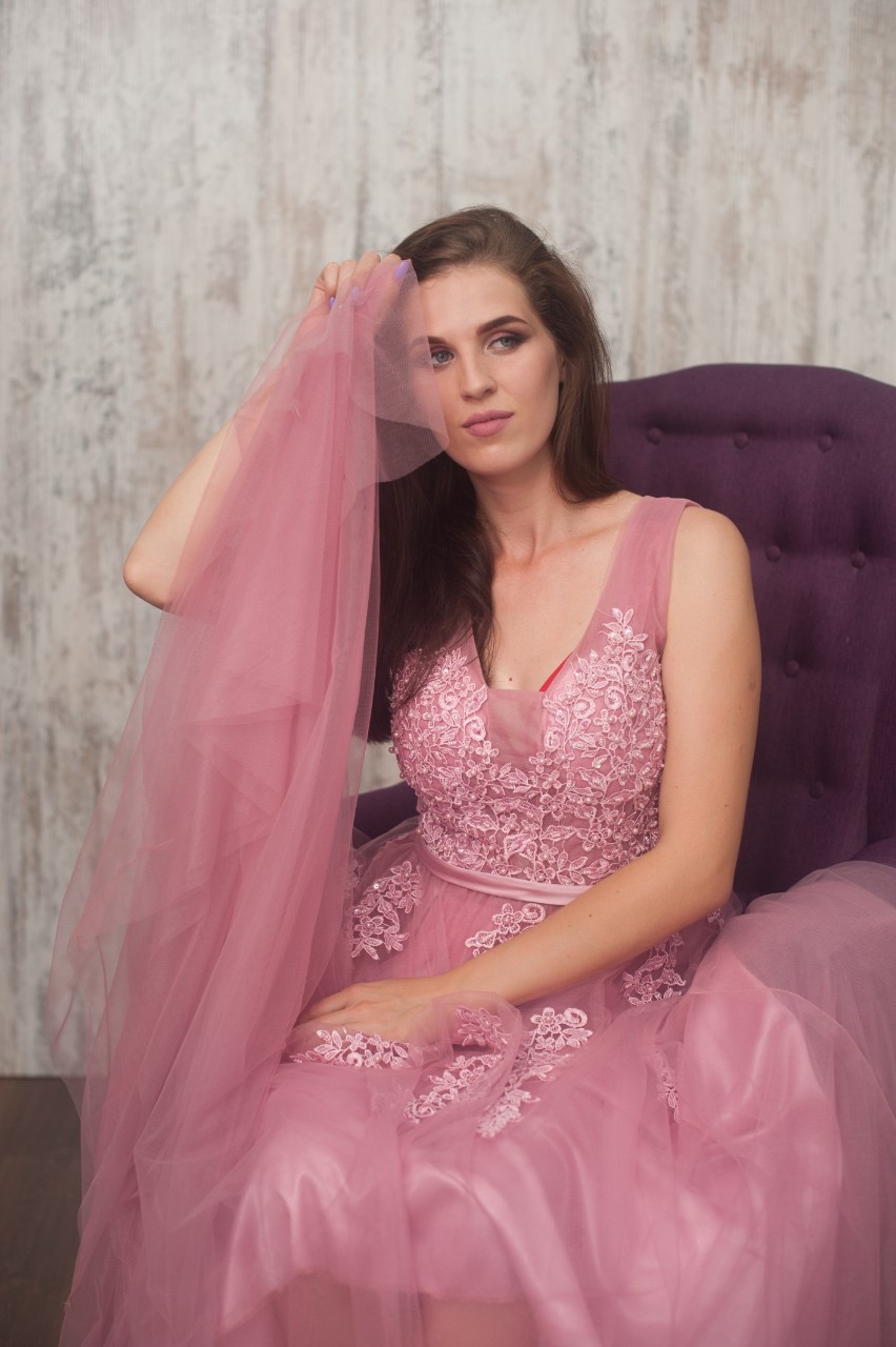 Red Hot from (Ukraine), 32 years old -ID 101446