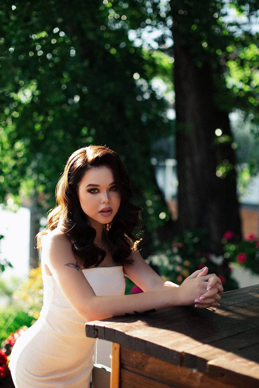 Vikochka from (Ukraine), 22 years old -ID 107727