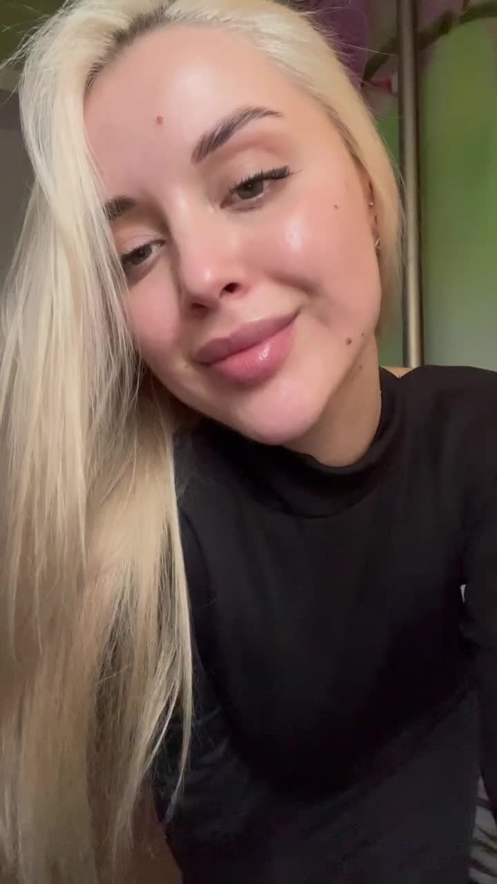 Luna from Odessa (Ukraine), 27 years old -ID 108392